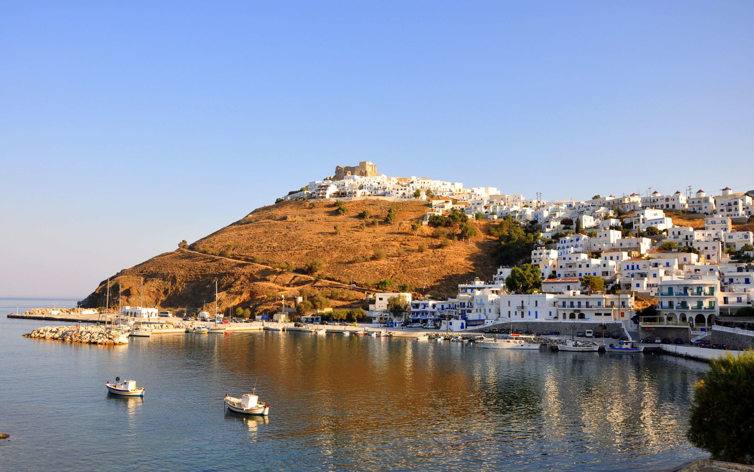 Ferries de Symi (Port principal) à Astypalée : billets et horaires