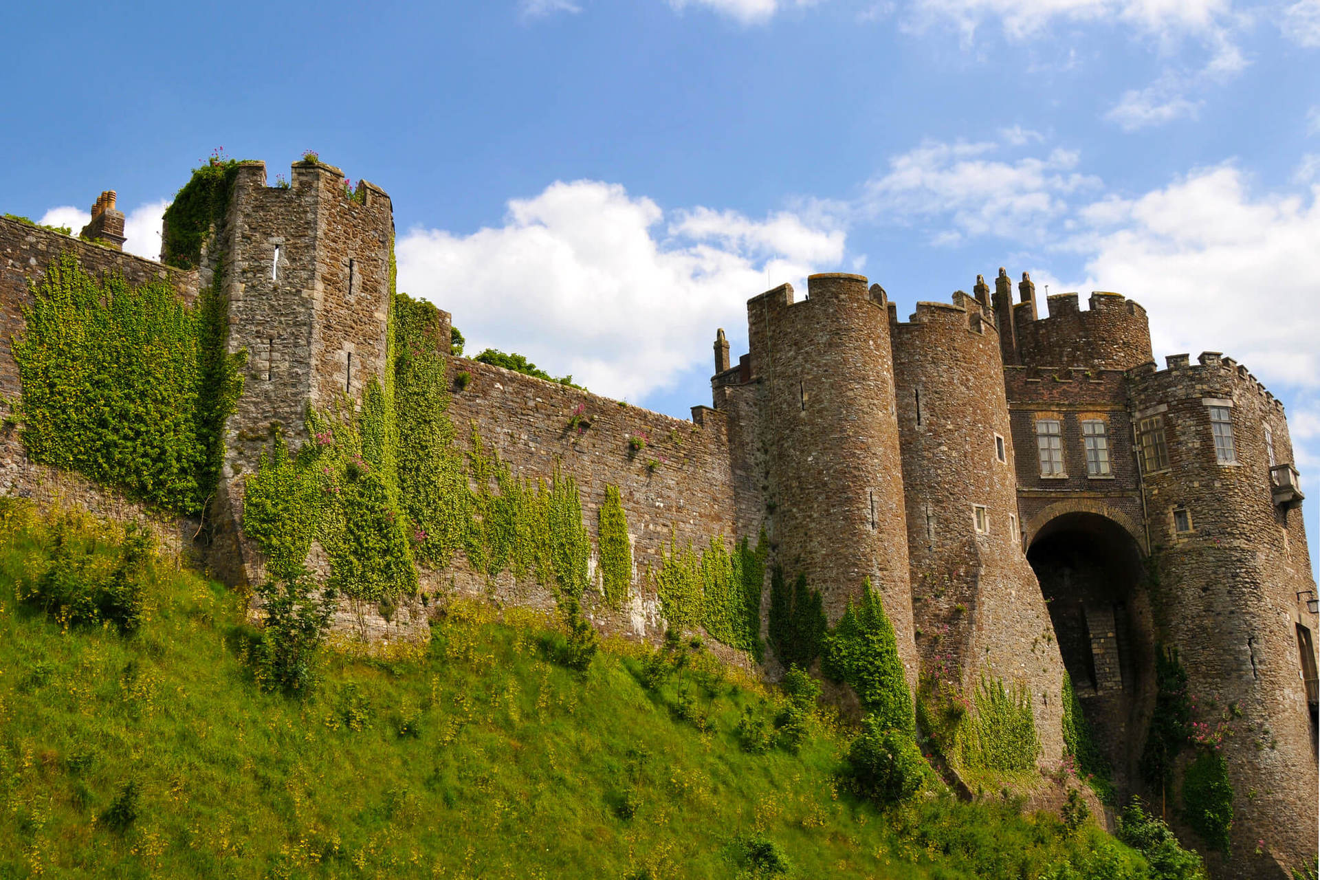Calais to Dover Ferry Tickets and Schedules