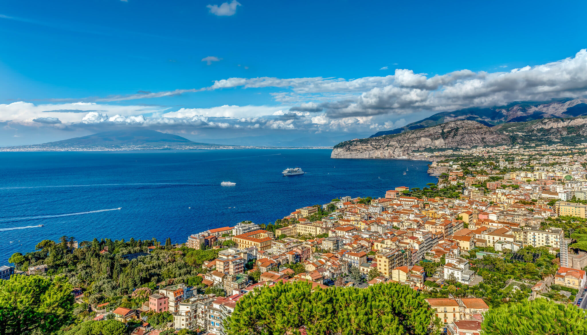 Naples (All Ports) to Sorrento Ferry Tickets and Schedules
