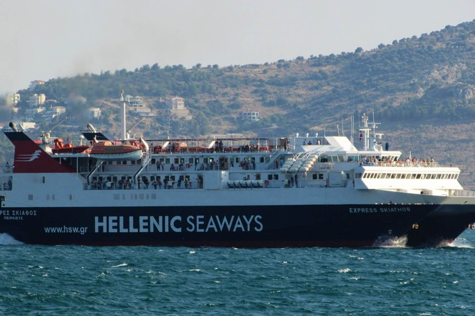 Top Tips For Island-Hopping In Greece | Ferryscanner.com