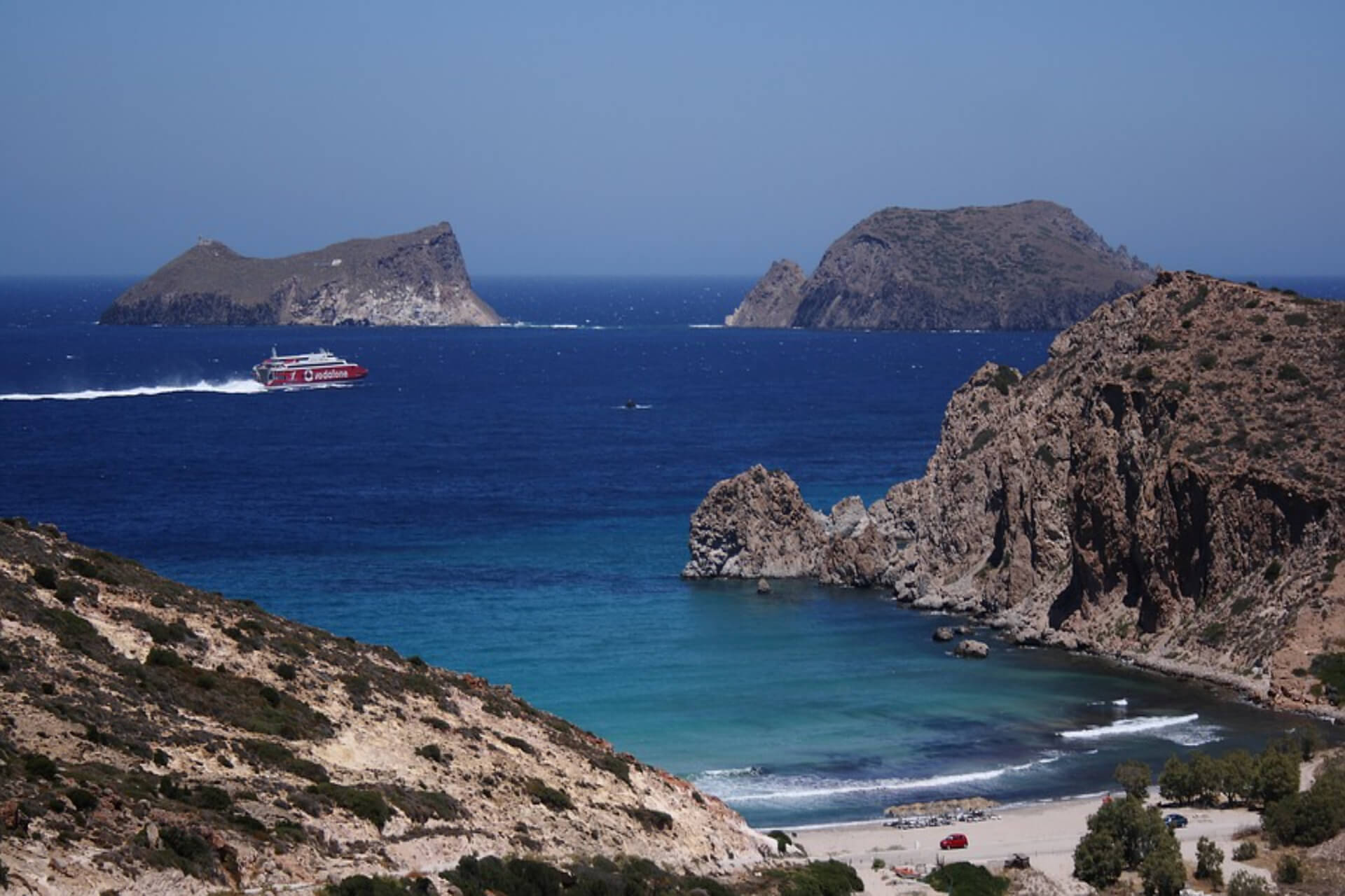 Island Hopping In Greece: Athens-Sifnos-Milos | Ferryscanner.com