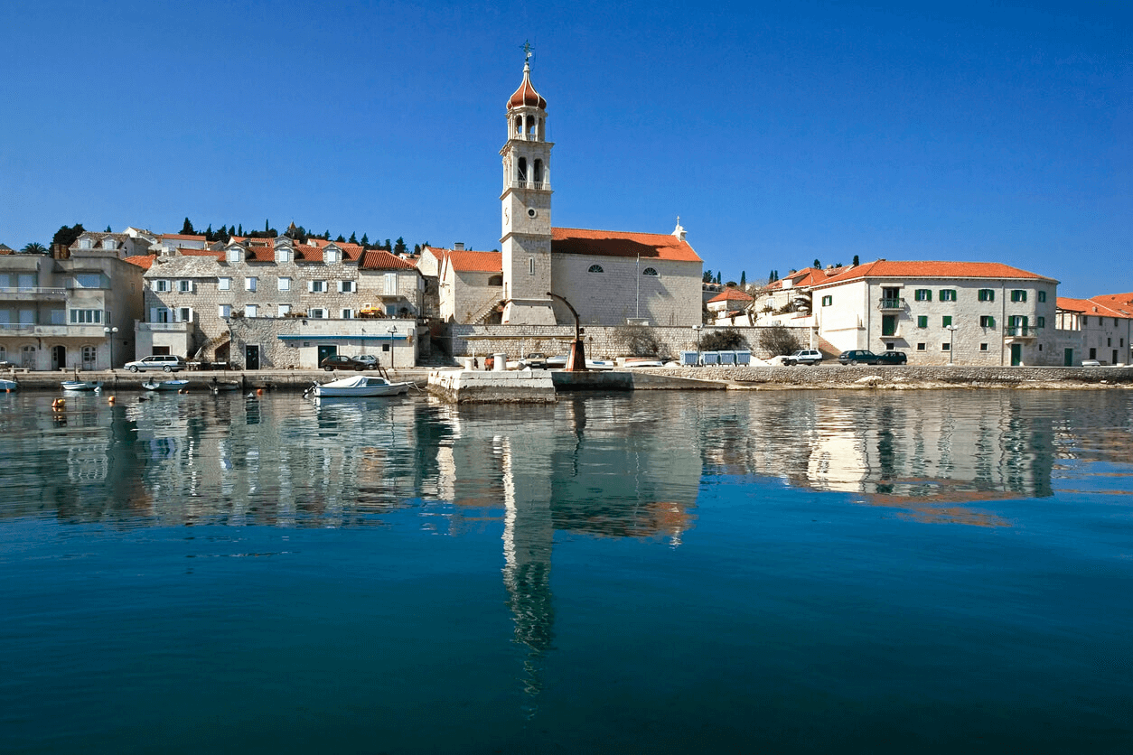 Fähre von Milna, Brač nach Sutivan, Brač: Tickets, Preise und Fahrplan