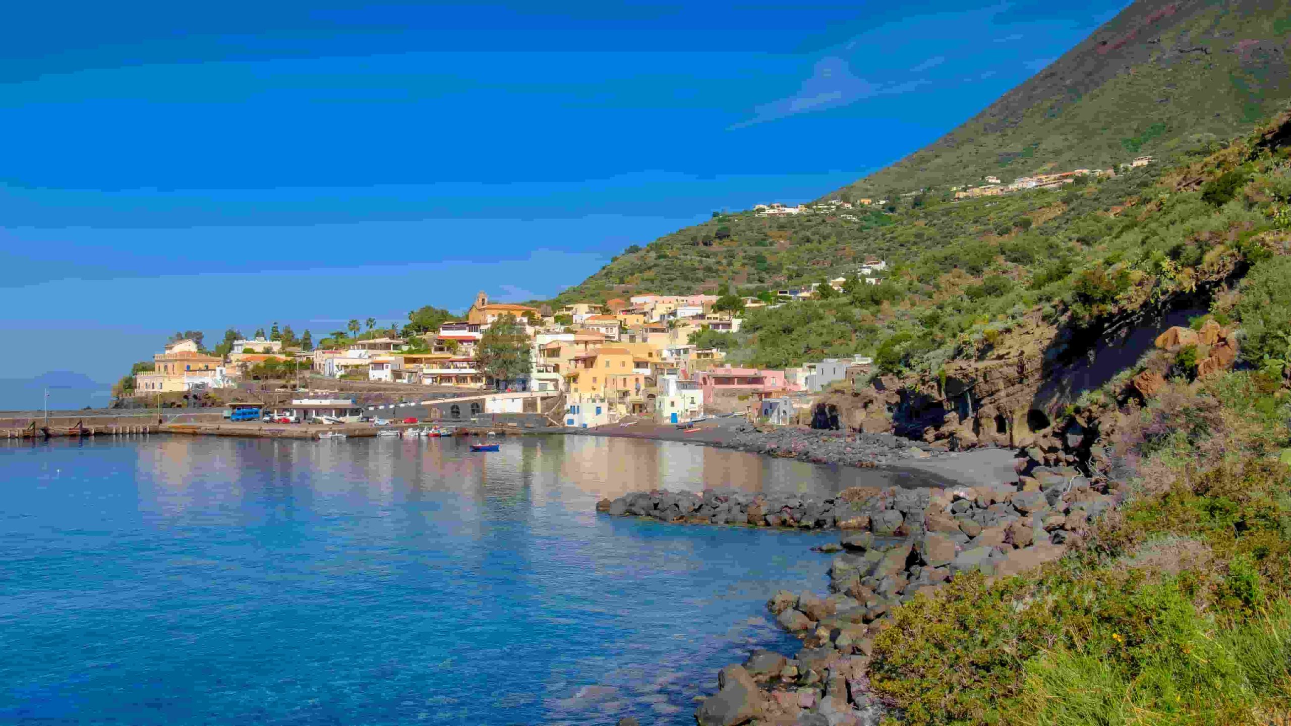 Veerboot van Ginostra naar Rinella - Tickets en vaarschema