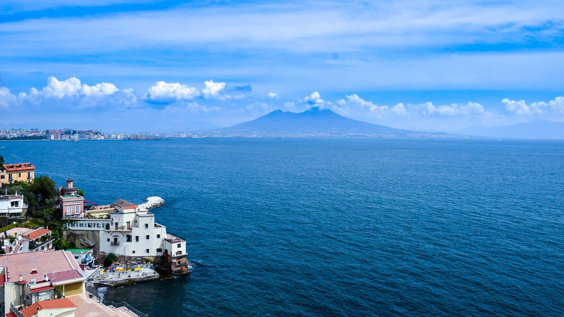 Le Migliori Isole di Napoli da Visitare: Guida Pratica | Ferryscanner